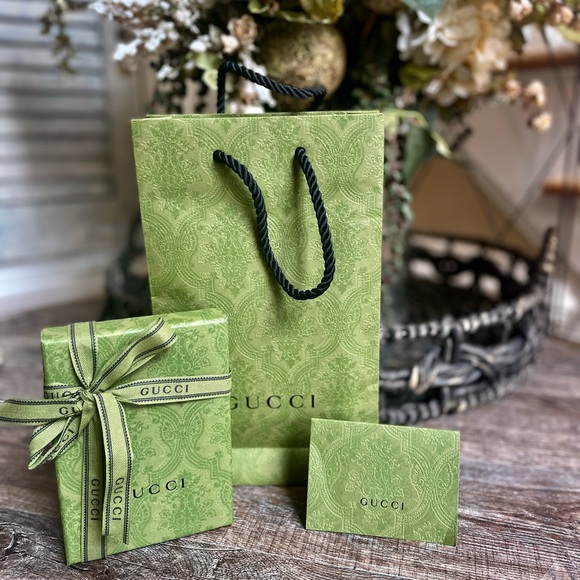 Gucci | Other | Authentic Gucci Shopping Bag Gift Box W Ribbon Inside ...
